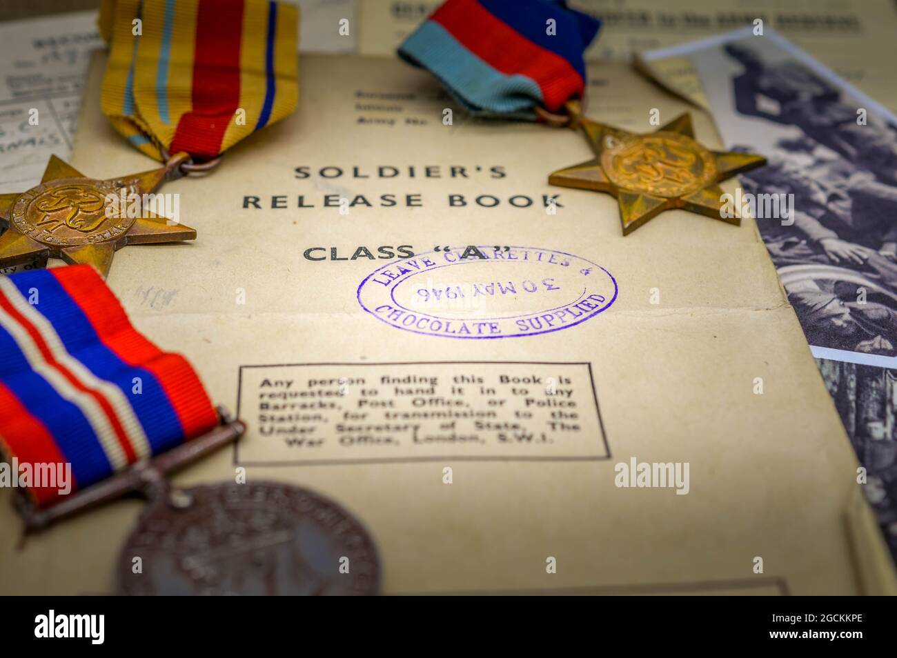 Ww2 documents hi-res stock photography and images - Alamy