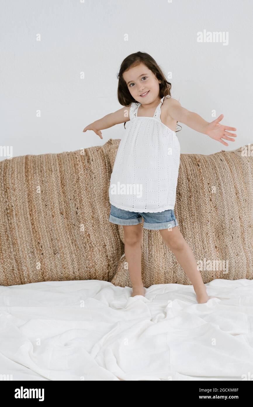 Child joy arms outstretched hi-res stock photography and images - Alamy