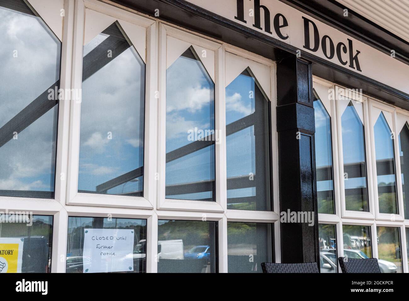 Closed until further notice hi-res stock photography and images - Alamy