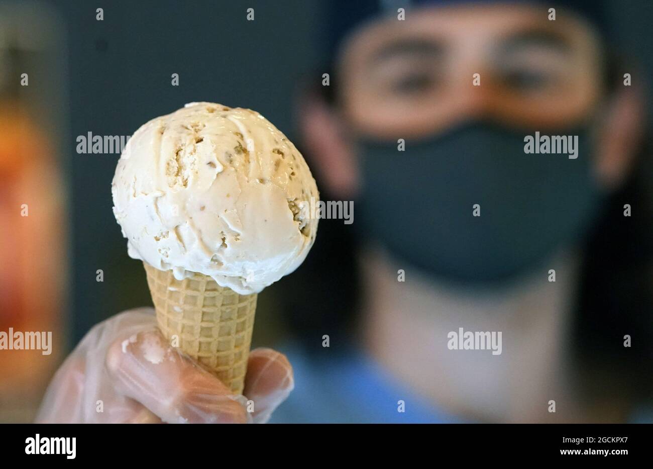 On a cone hi-res stock photography and images - Alamy