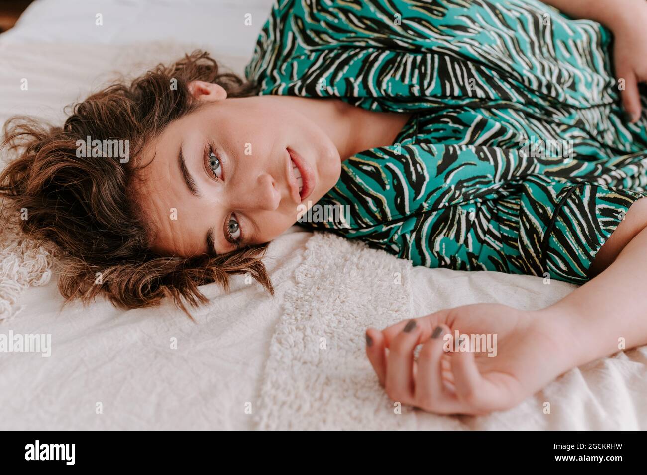 Leaning on van hi-res stock photography and images - Alamy