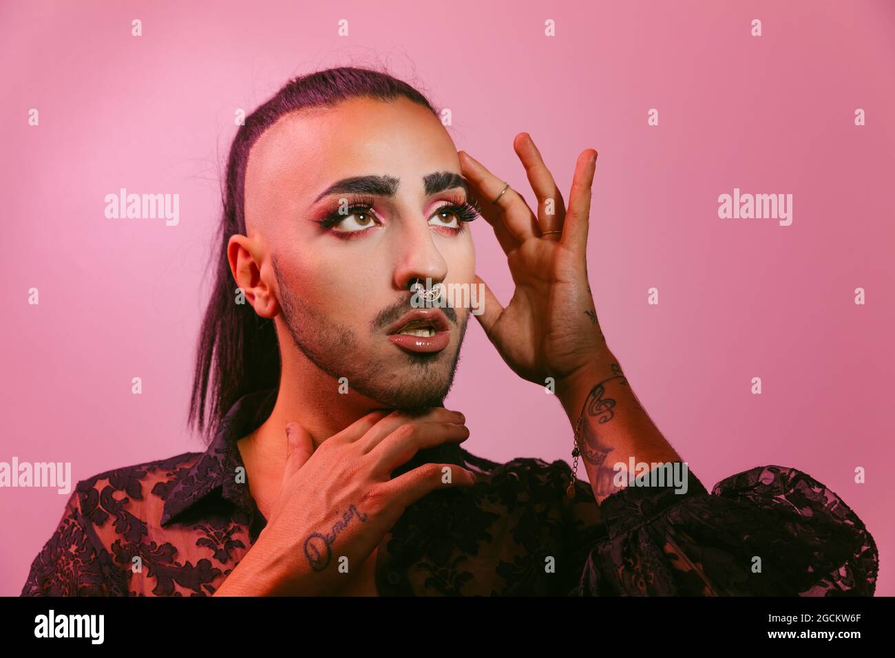 Bearded transvestite hi-res stock photography and images - Alamy