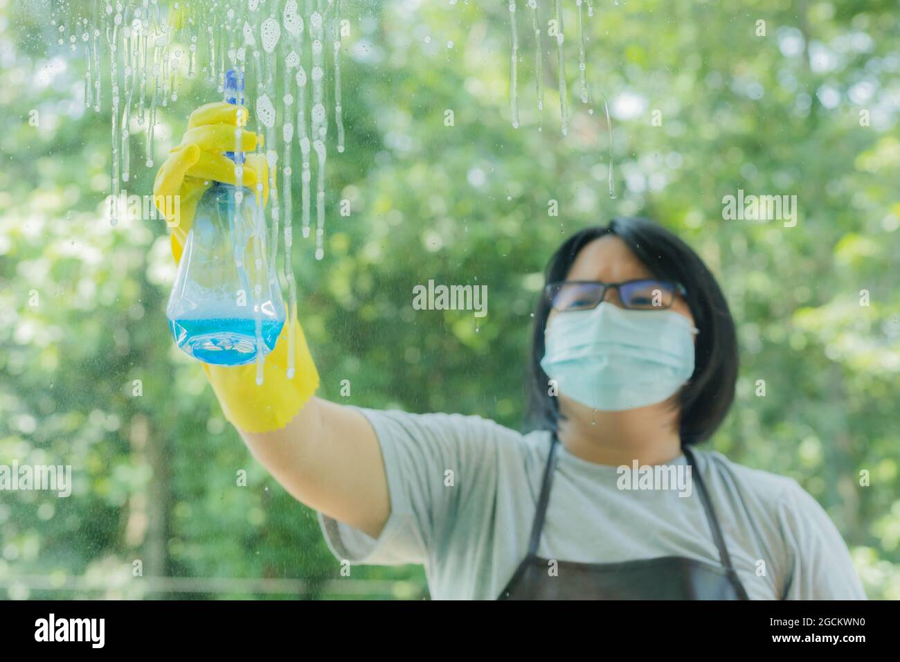 Wiping arm hi-res stock photography and images - Alamy