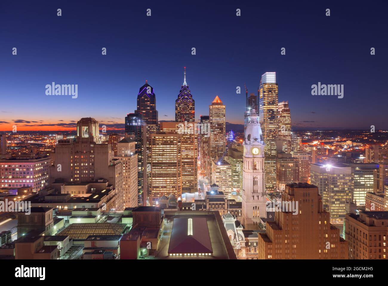 Philadelphia, Pennsylvania, USA downtown city skyline at dusk Stock ...