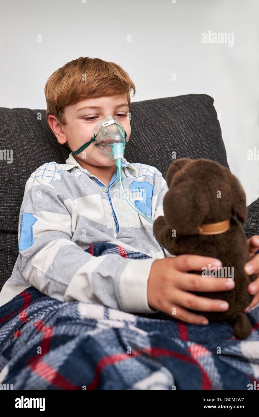 Child breathing hi-res stock photography and images - Alamy