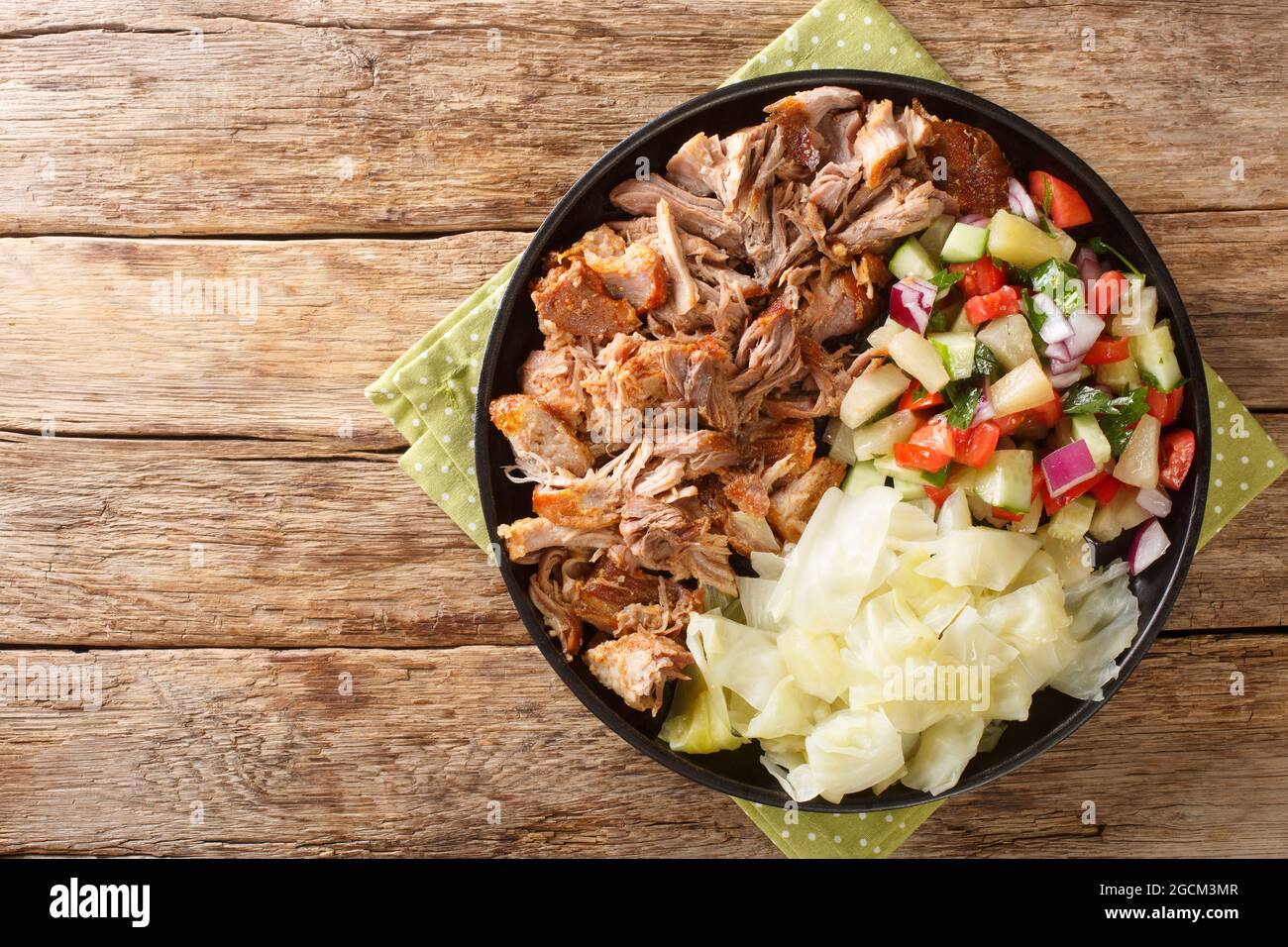 Luau and pig hi-res stock photography and images - Alamy