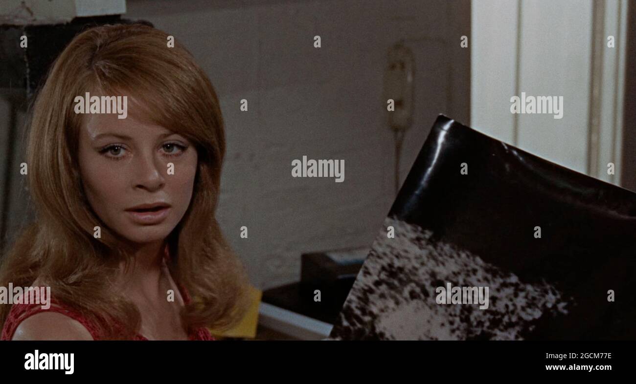 Sarah miles hi-res stock photography and images - Alamy