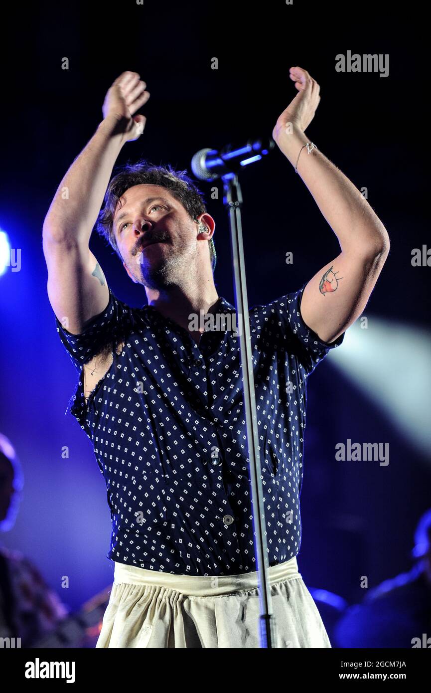 Stage star racecourse hi-res stock photography and images - Alamy