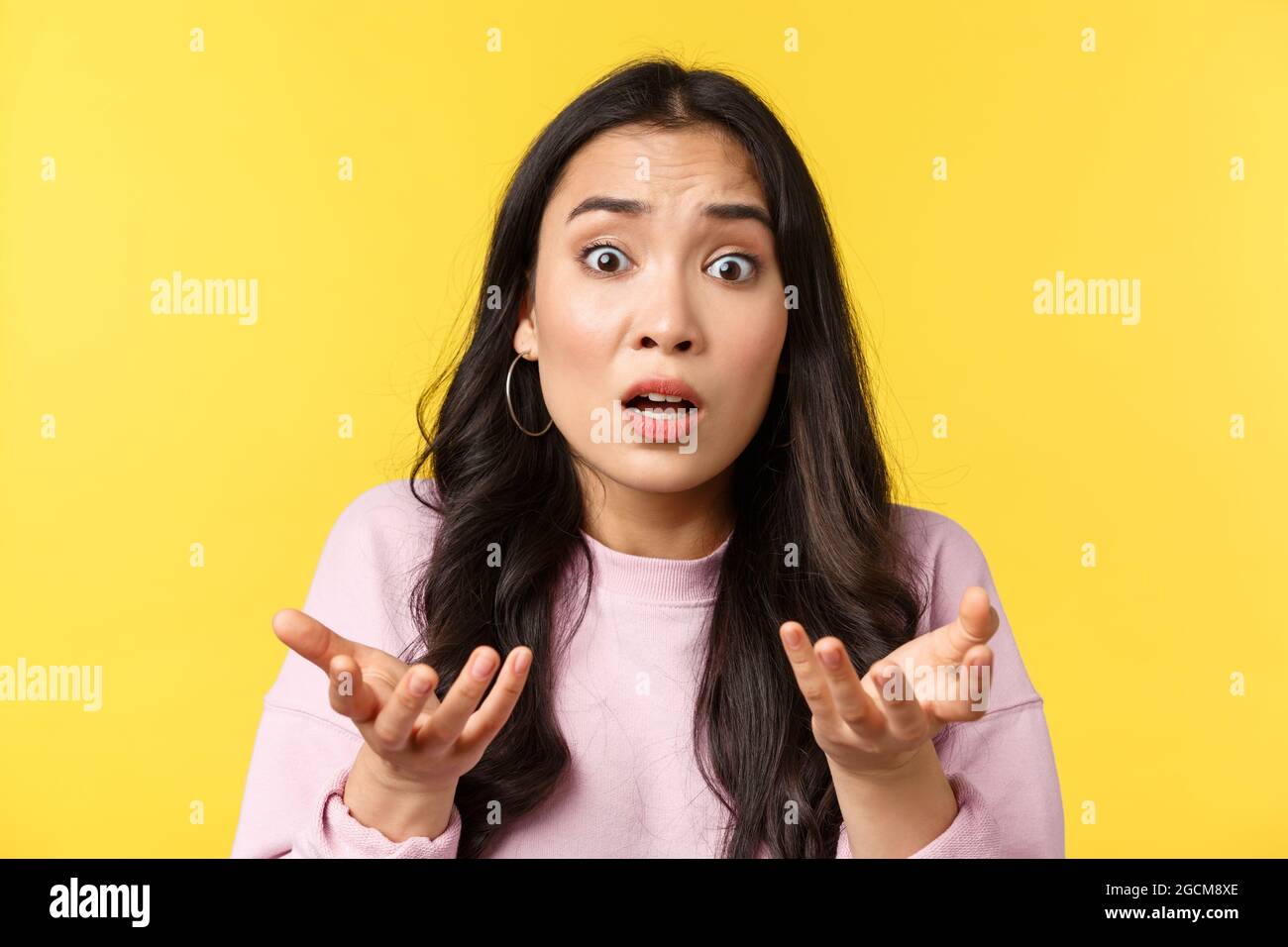 Confused Asian Girl High Resolution Stock Photography and Images - Alamy