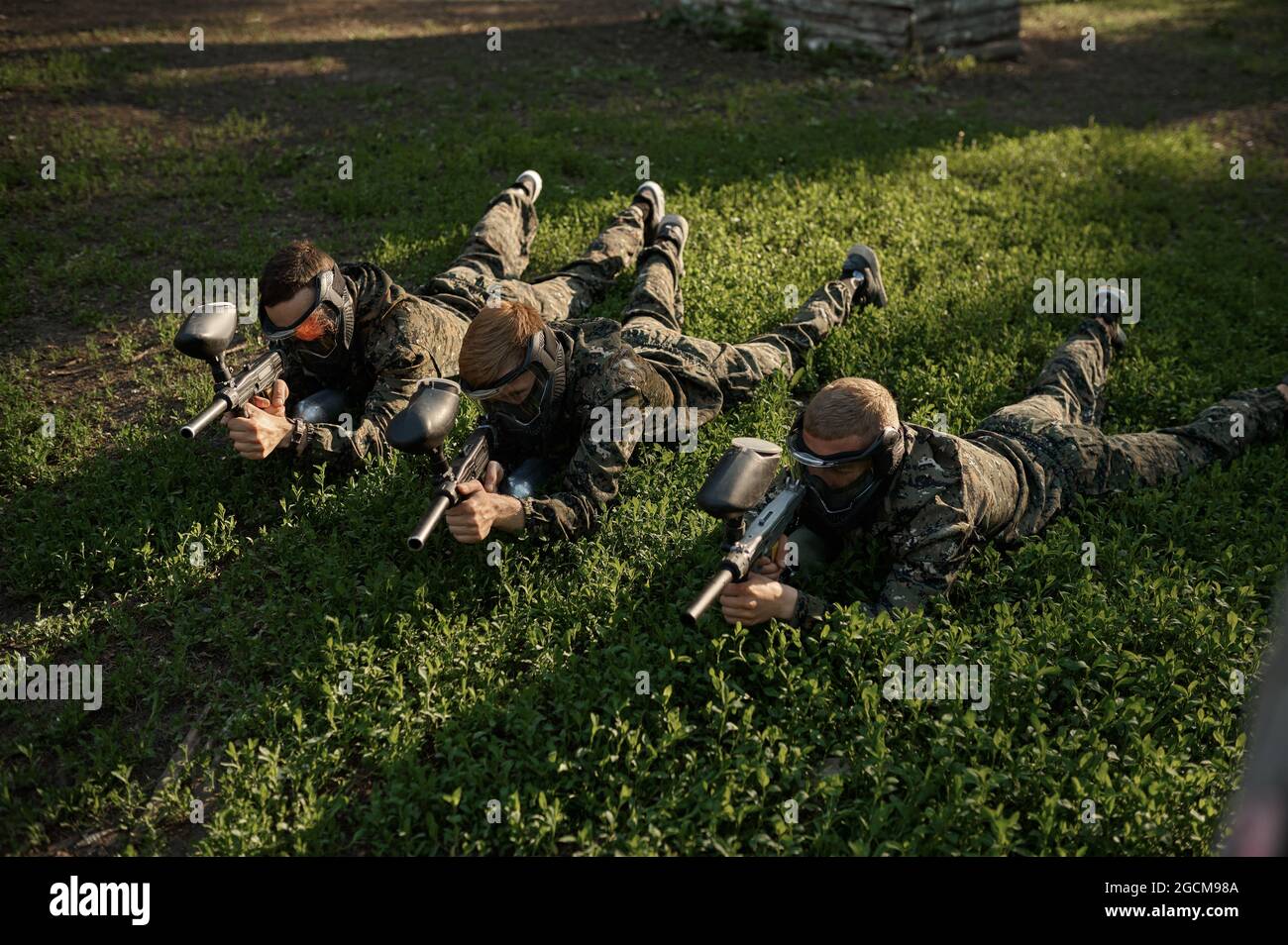 Team battle hi-res stock photography and images - Alamy