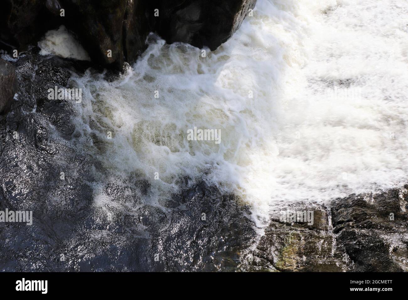 Falls of feugh hi-res stock photography and images - Alamy