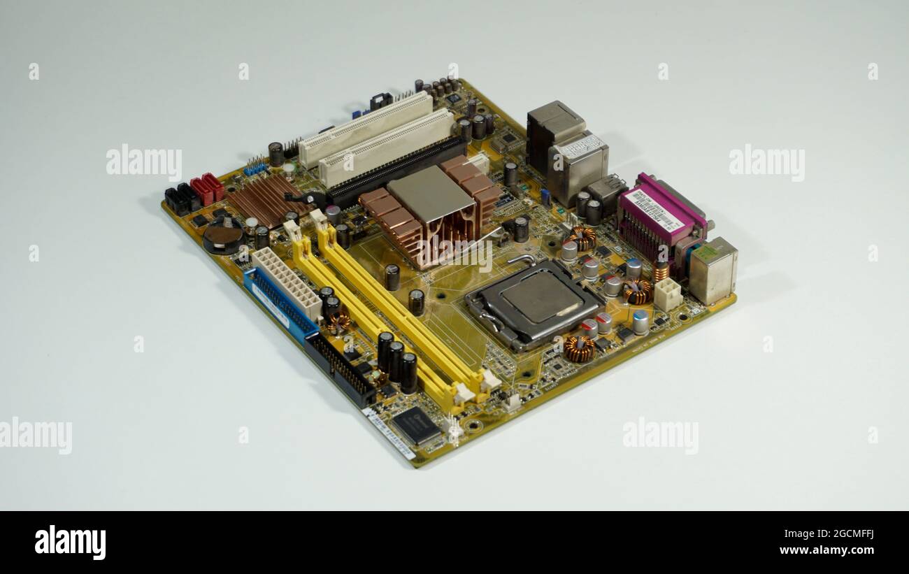 775 socket hi-res stock photography and images - Alamy