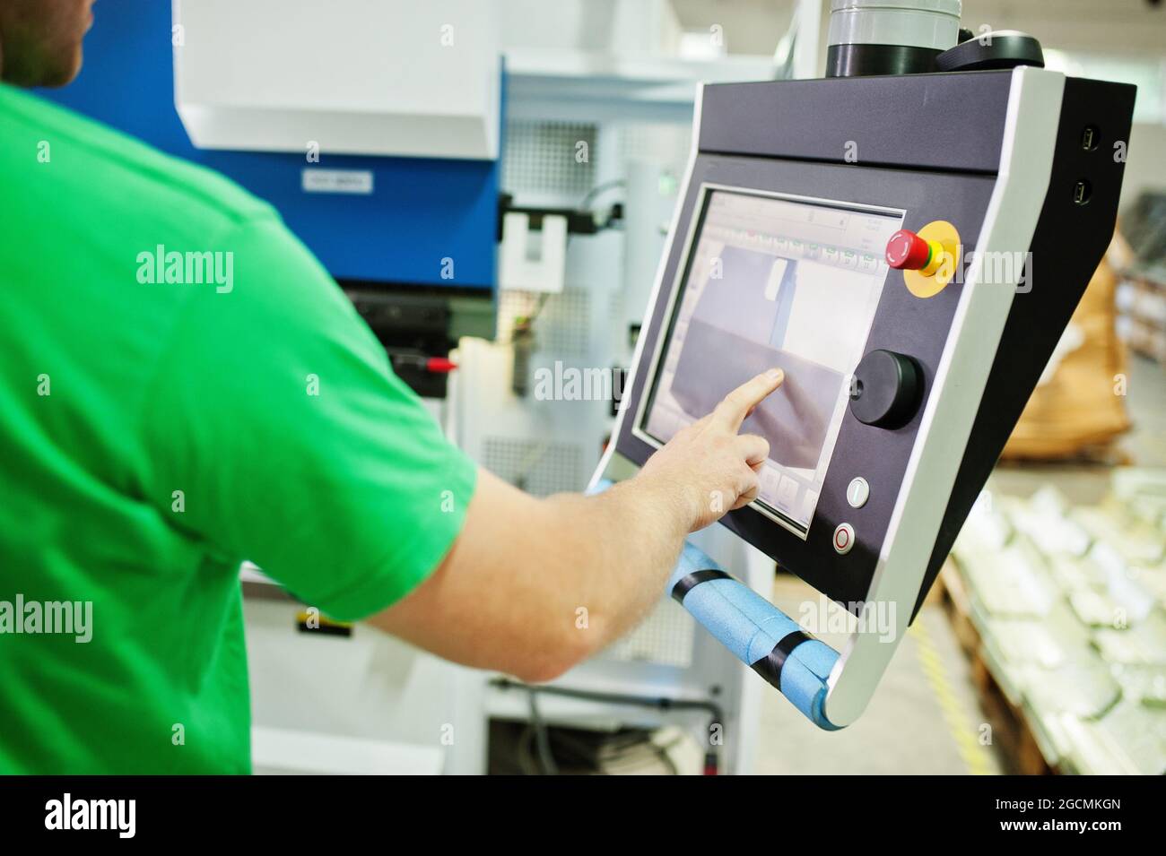 Mechanical technician operative of milling cutting machine center at ...