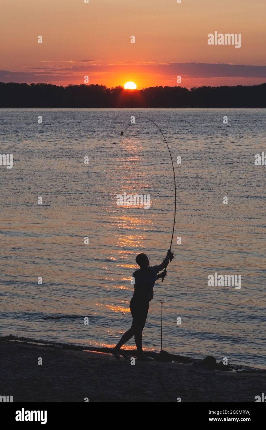 Sunset vertical photo hi-res stock photography and images - Alamy