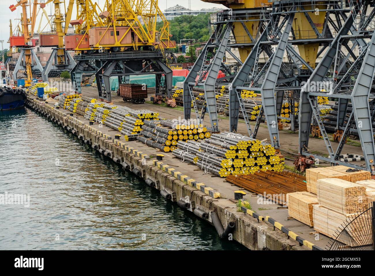 Cargo Vessel Loading Timber High Resolution Stock Photography and ...