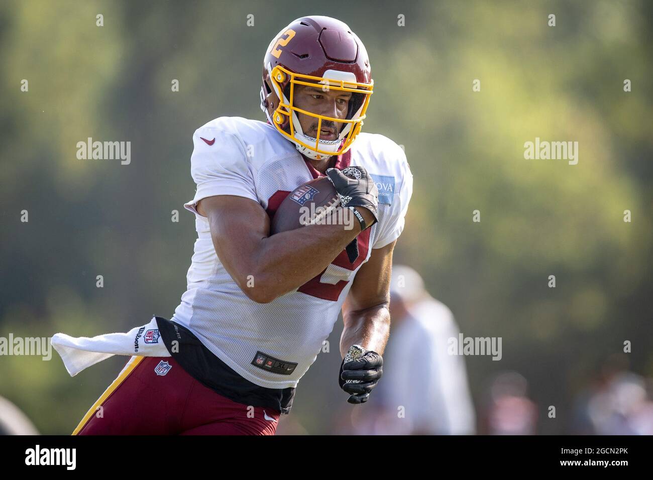 Ashburn, Virginia, USA. August 9, 2021: Washington Football Team tight ...
