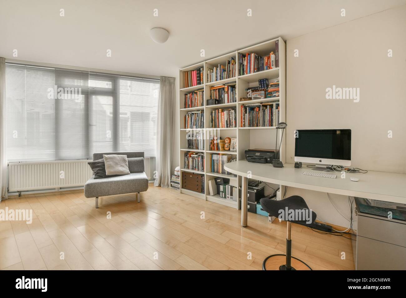 Bright interior design of a luxury house Stock Photo - Alamy