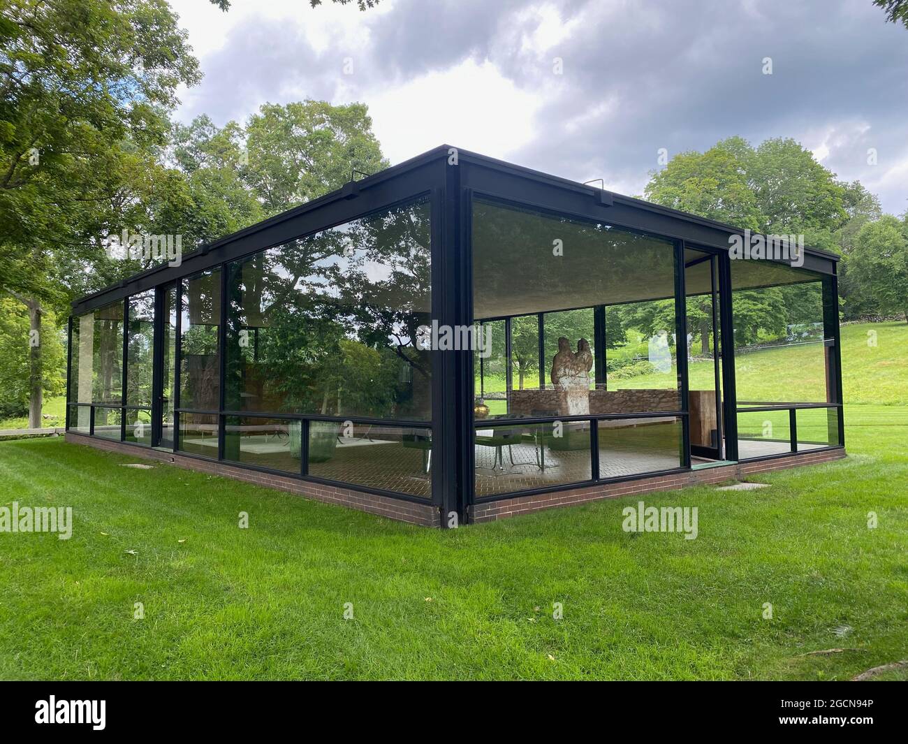 New Canaan, Connecticut, USA. 30th July, 2021. Philip Johnson's Glass ...