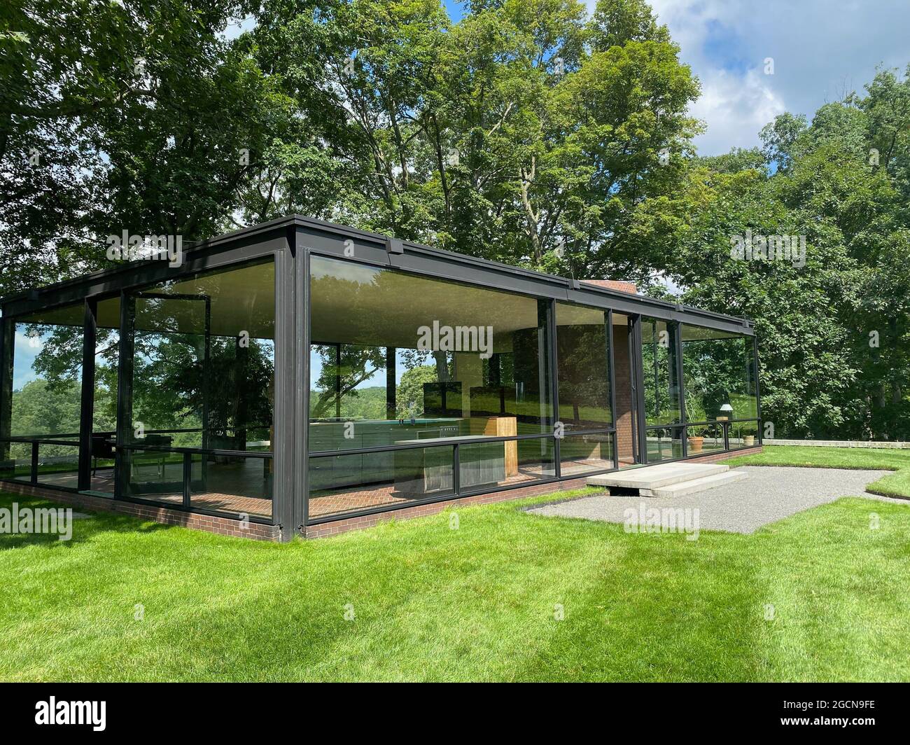 New Canaan, Connecticut, USA. 30th July, 2021. Philip Johnson's Glass ...