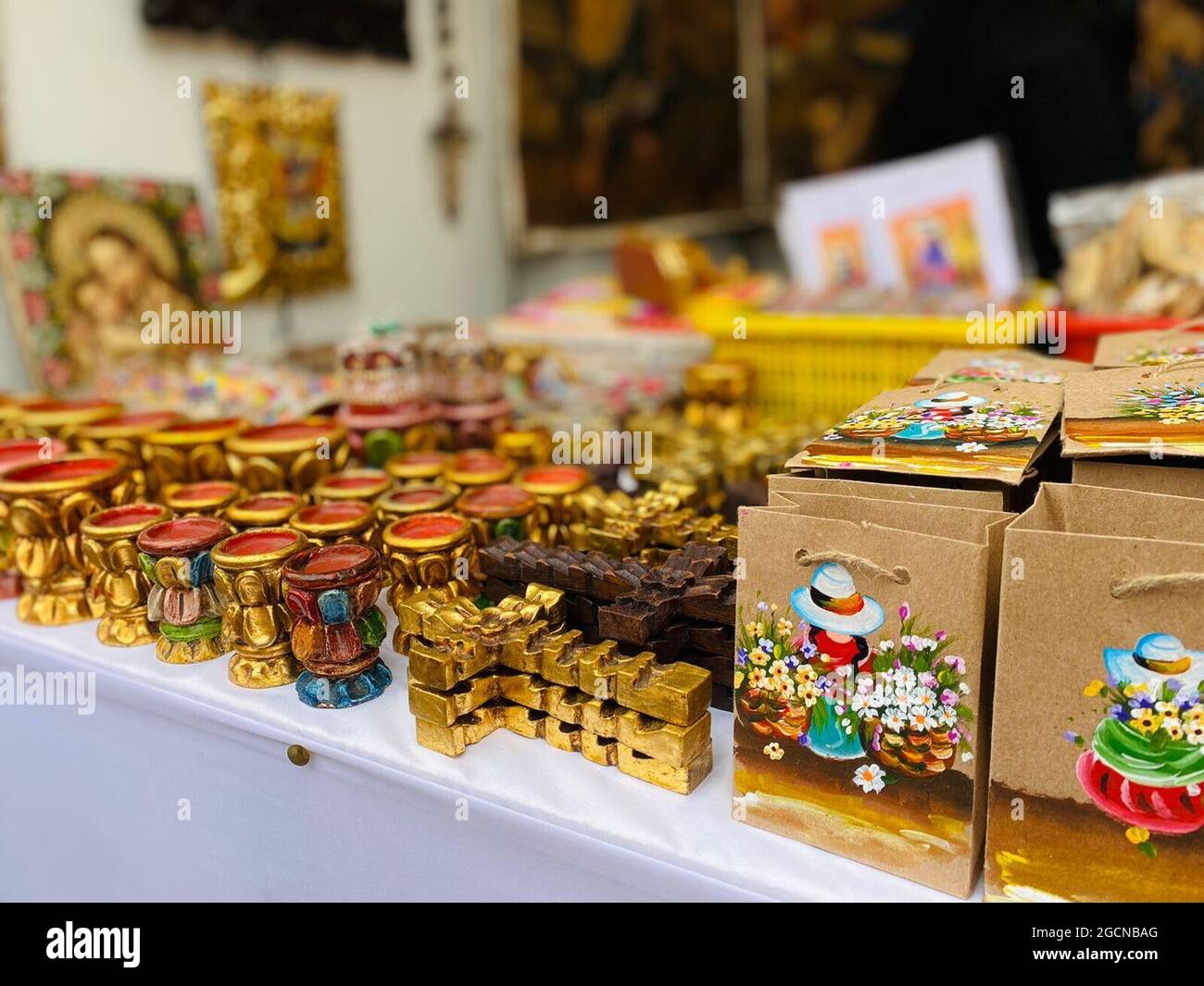 Peru, Lima. 9th Aug, 2021. (INT) Handicraft fair from various regions ...