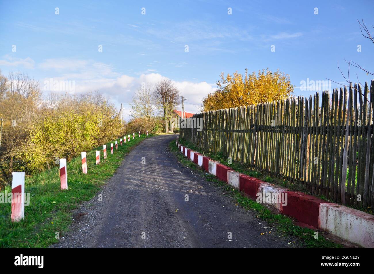 Empty village hi-res stock photography and images - Alamy