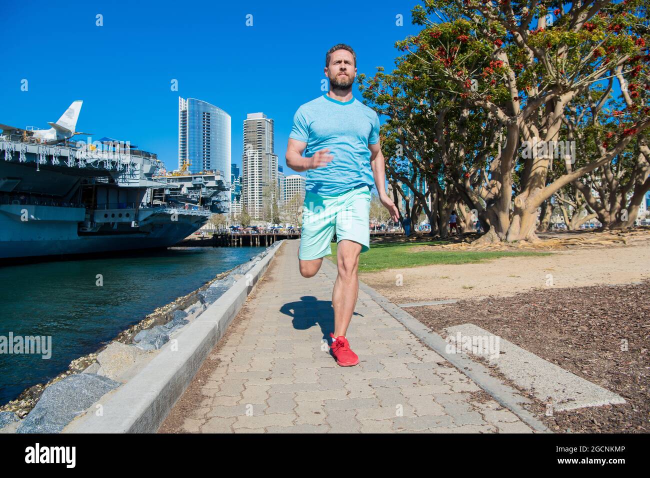 Active man run hi-res stock photography and images - Alamy