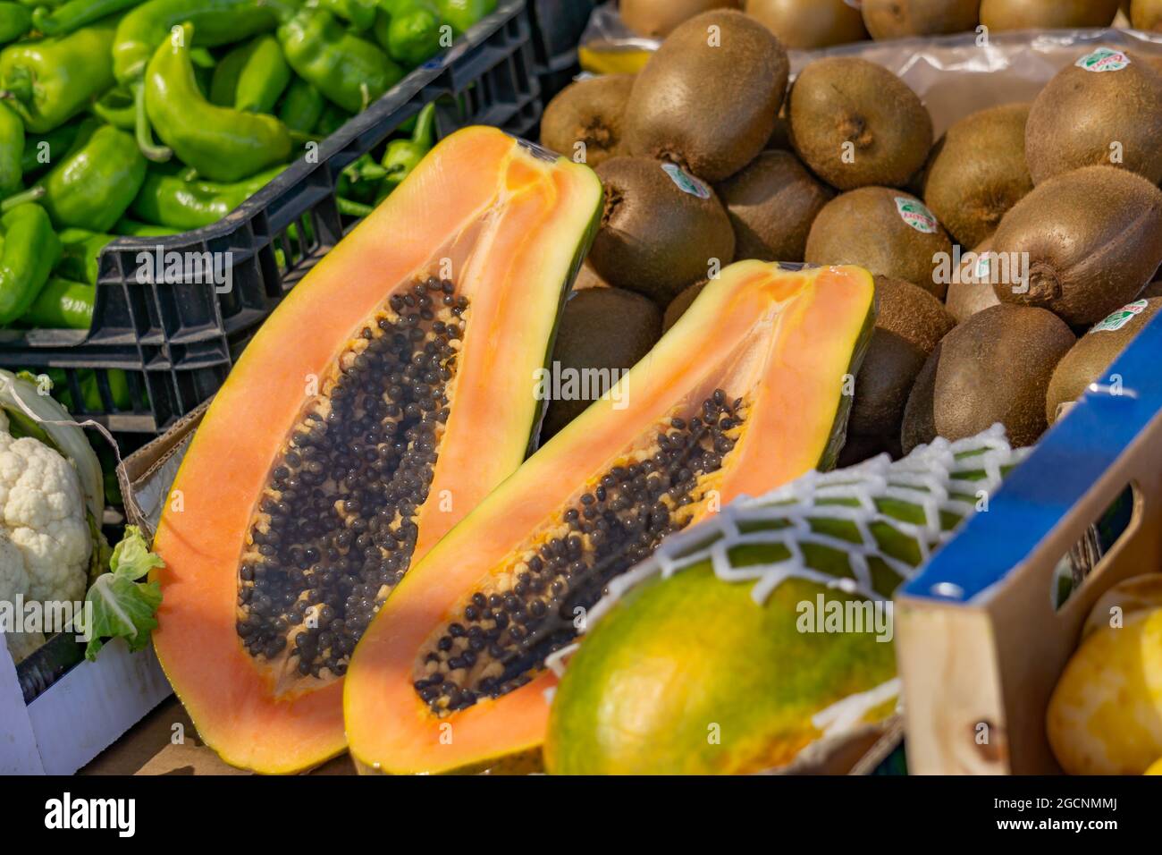 organic fruit street market Stock Photo - Alamy