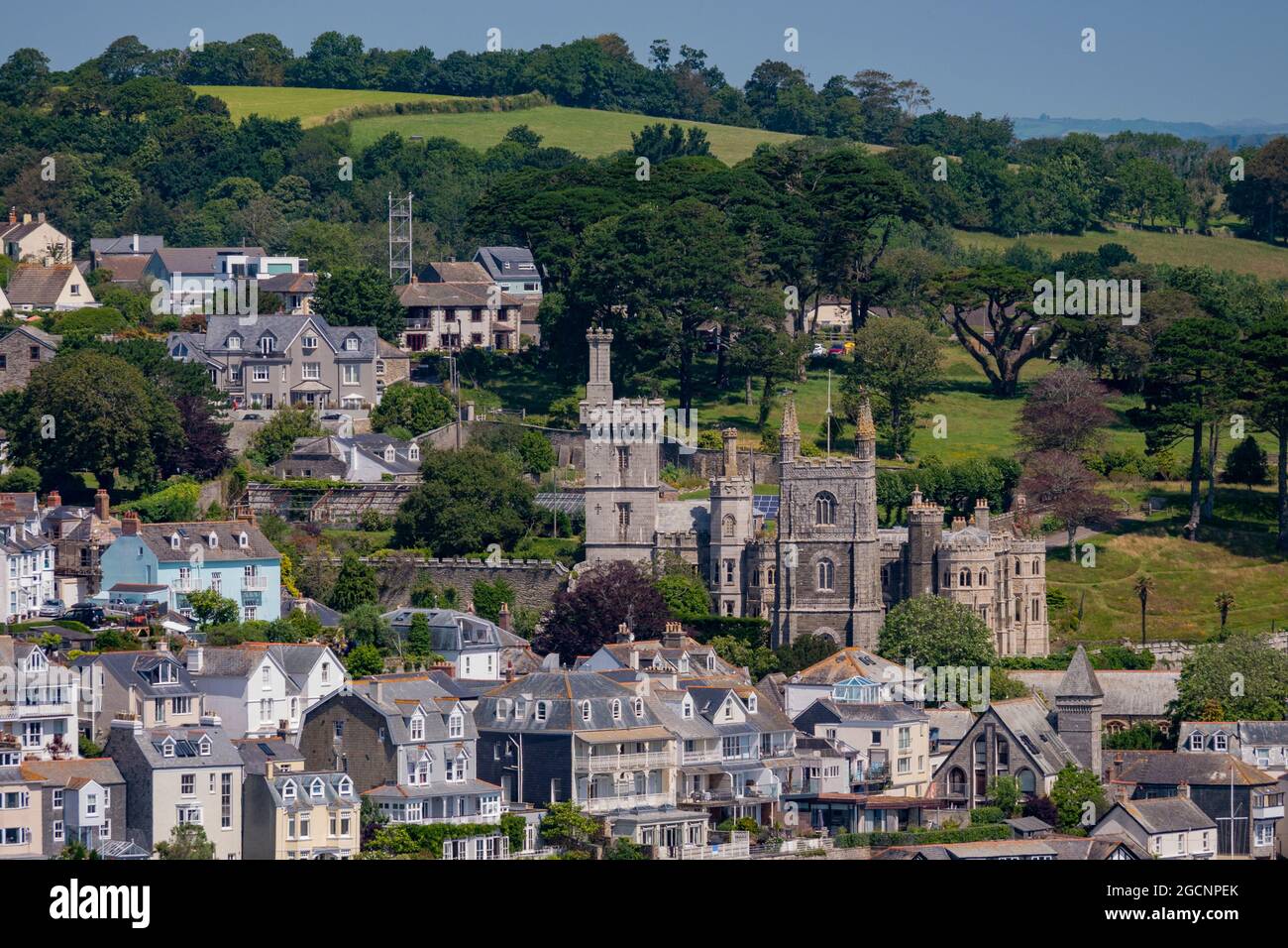 Fowey main town featuring Fowey Parish Church overlooking Fowey Estuary ...