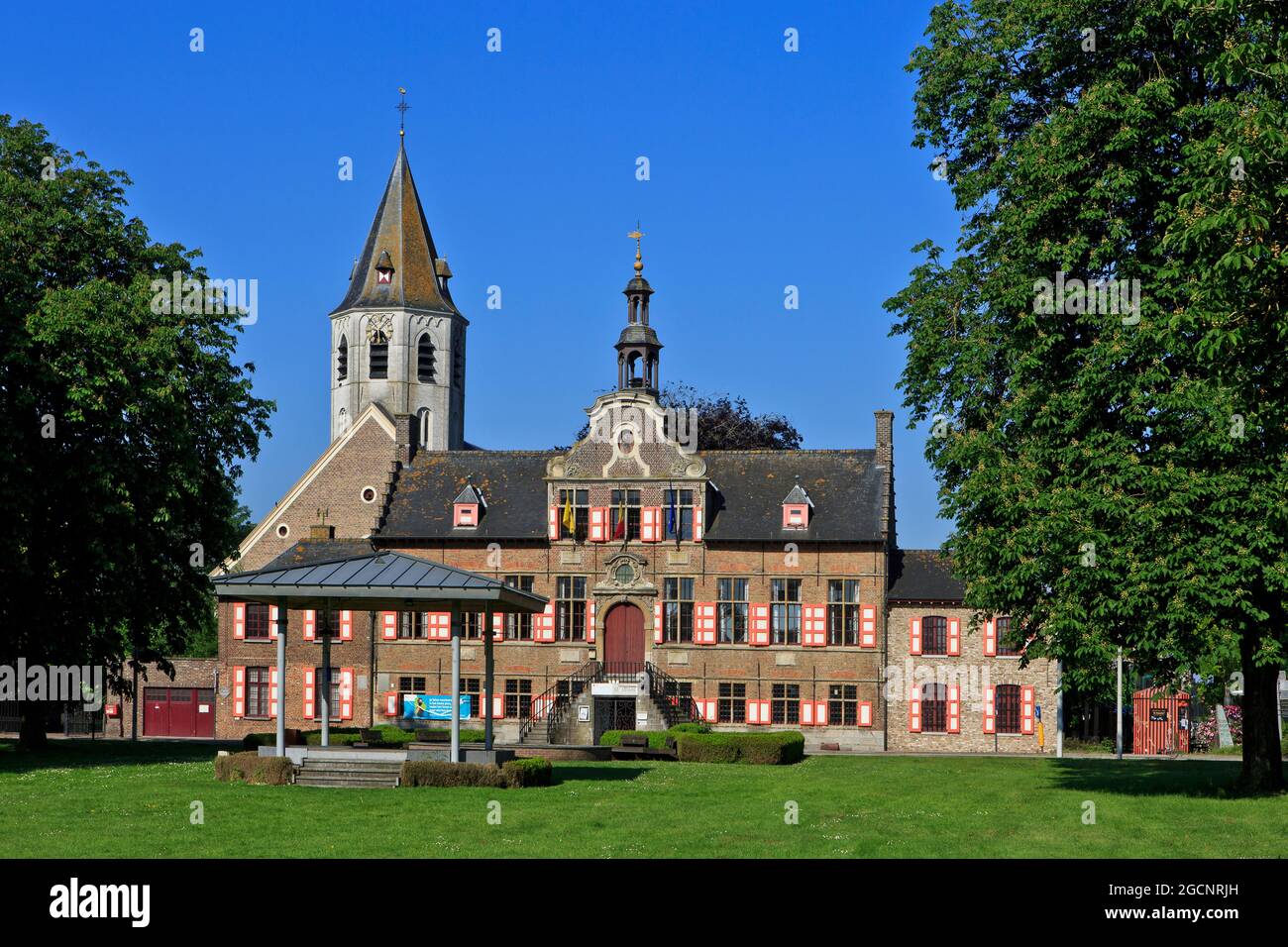 Stepped gable entrance hi-res stock photography and images - Alamy