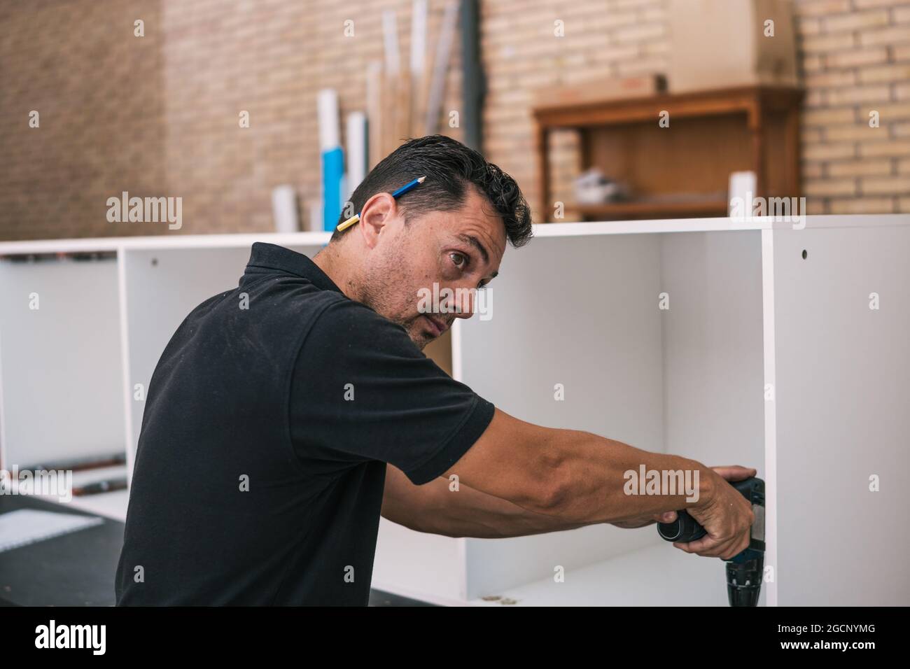 Unsafe construction hi-res stock photography and images - Alamy