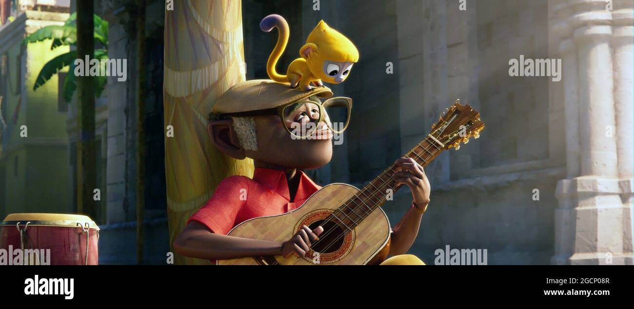 VIVO, from top: Vivo (voice: Lin-Manuel Miranda), Andres (voice: Juan ...