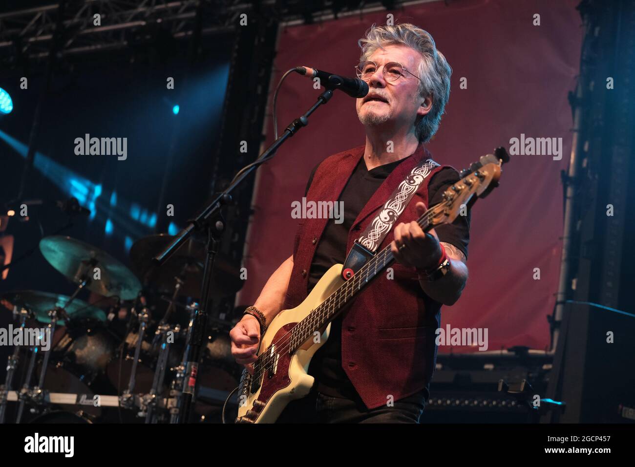 Pat Davey, former bassist with the Tom Robinson Band and Seven ...