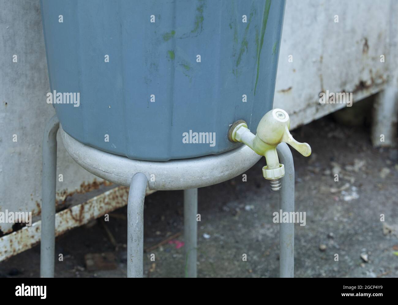 DIY a place for washing hands Stock Photo - Alamy