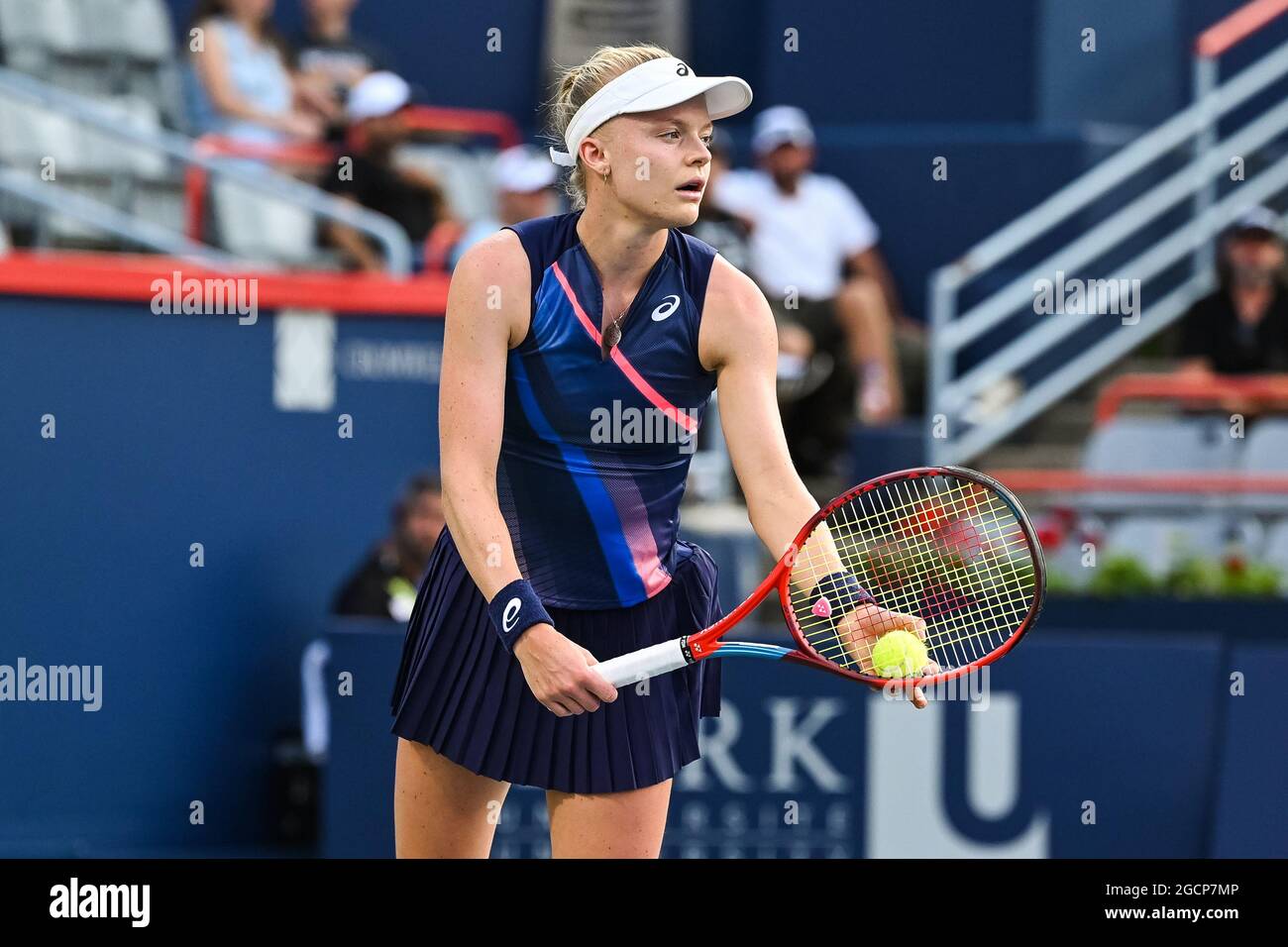 August 09, 2021: Harriet Dart (GBR) gets ready to serve the ball during ...