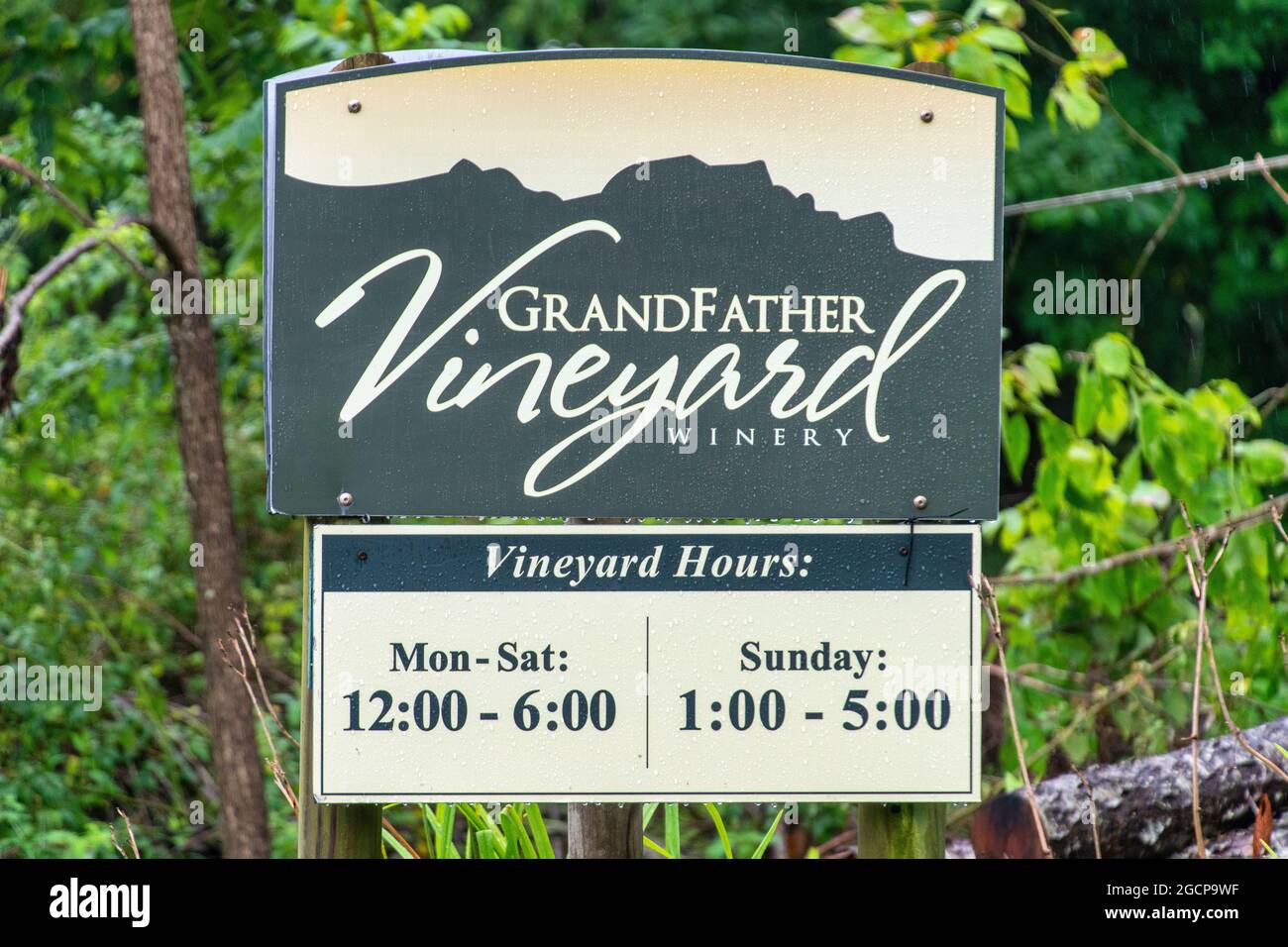 Entrance sign for the Grandfather Vineyard Winery in Banner Elk, North ...