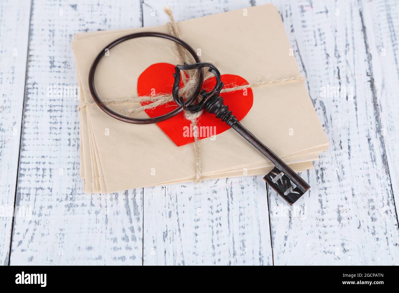 Key of happiness. Conceptual photo Stock Photo - Alamy