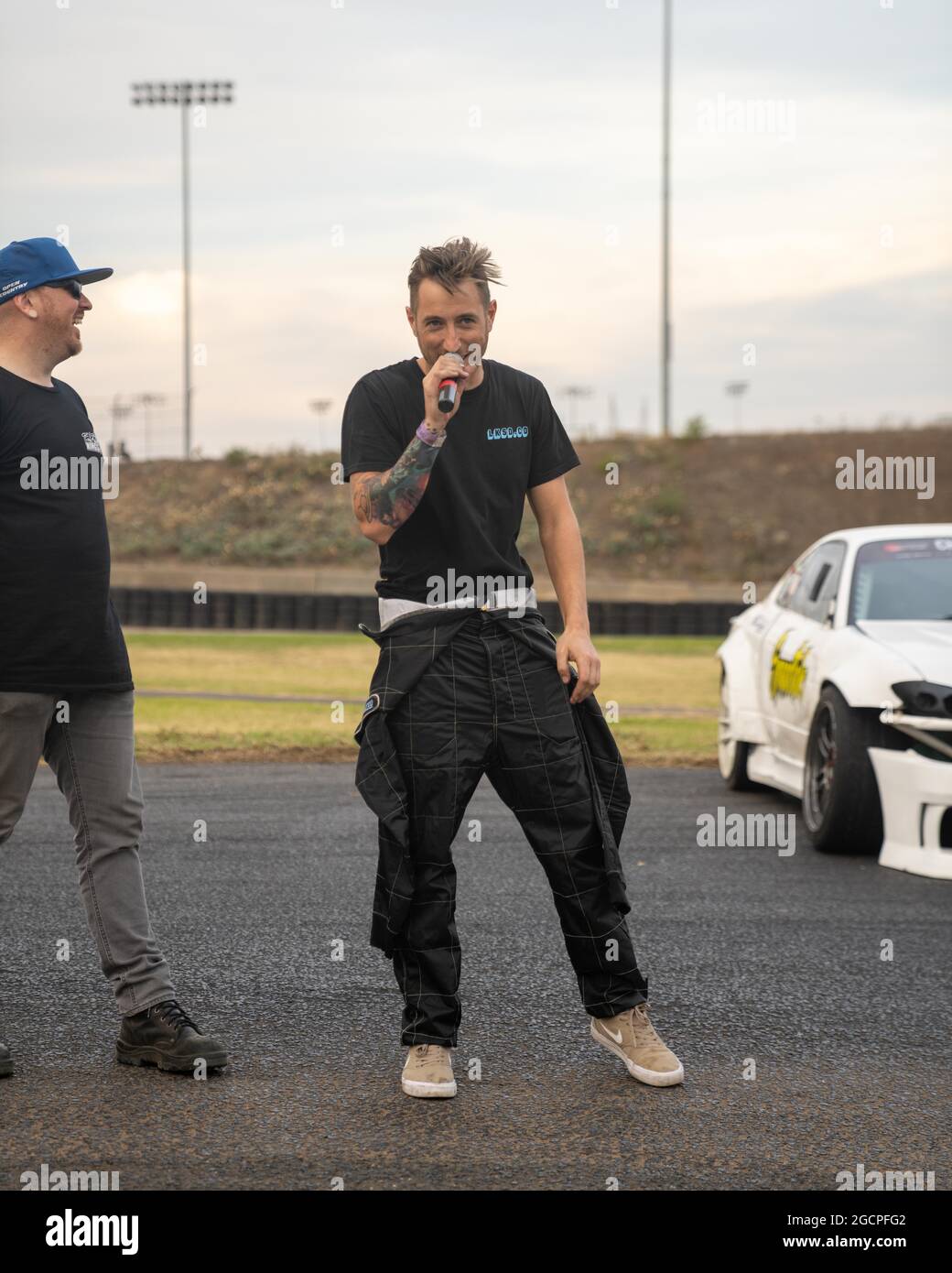 VicDrift Round 2: 4th Place finisher Mike Lake explains to the audience ...