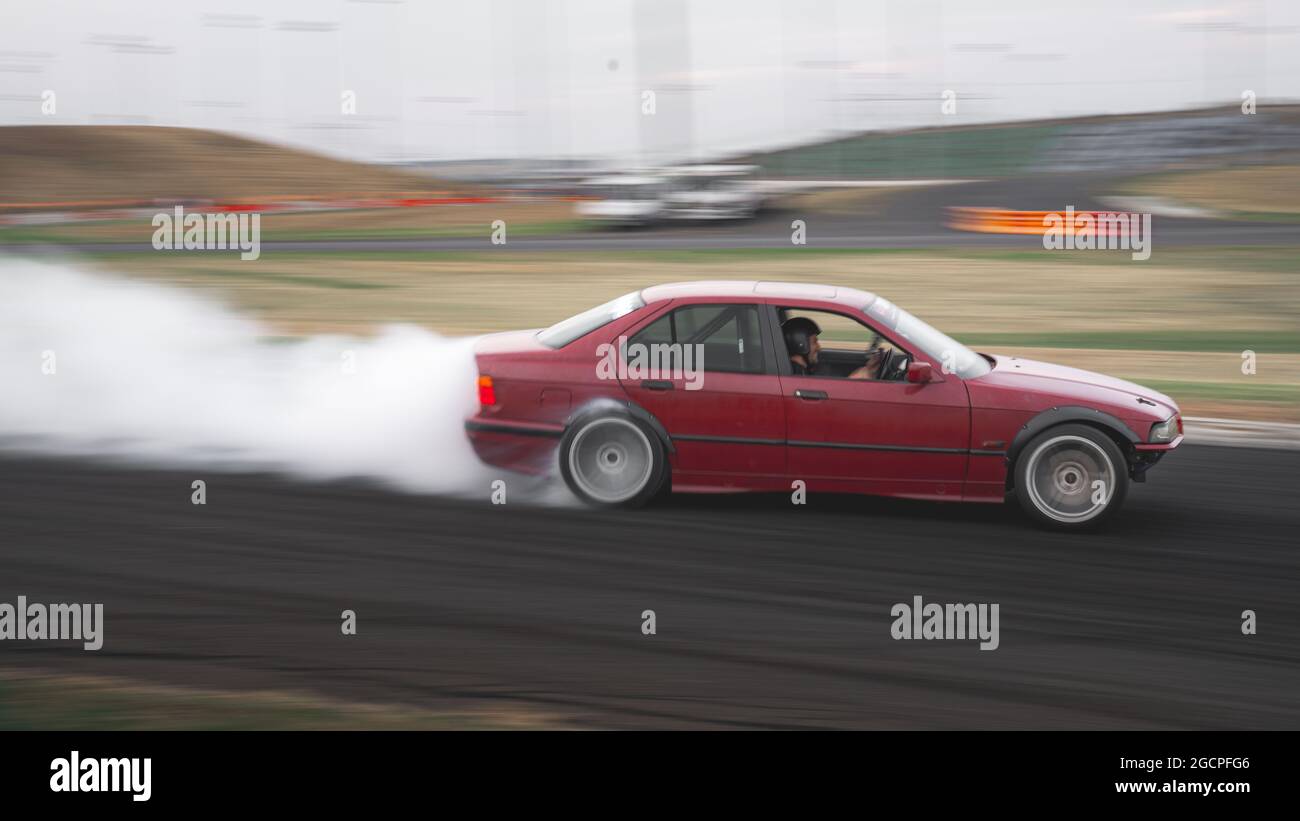 VicDrift Round 2, Red BMW E36 drifts over the hill at the Reverse Over ...