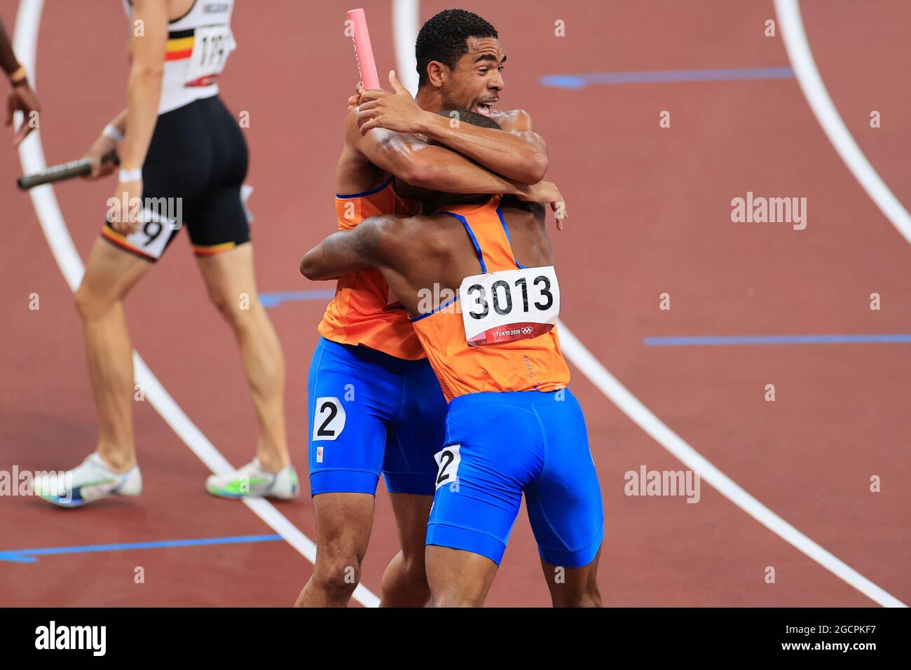 Team Netherlands (NED) celebrates second place and the silver medal ...