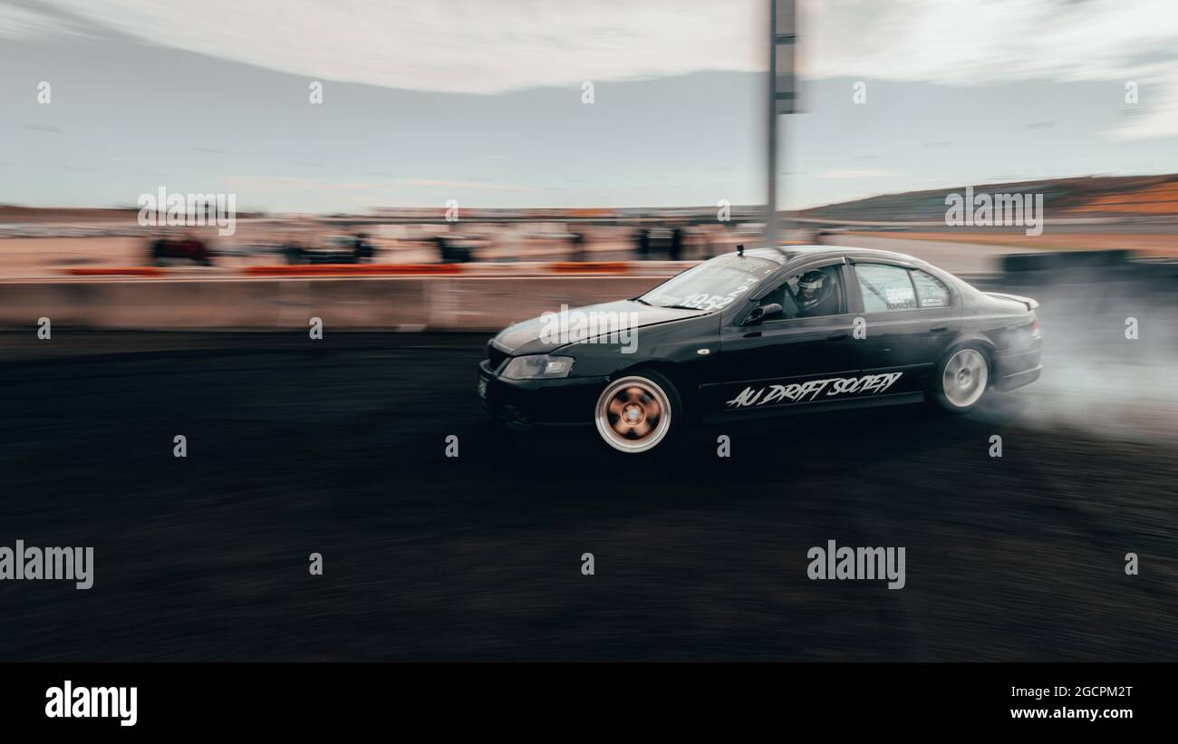 VicDrift Practice Day 2: Michael Silver drifts around the final corner ...