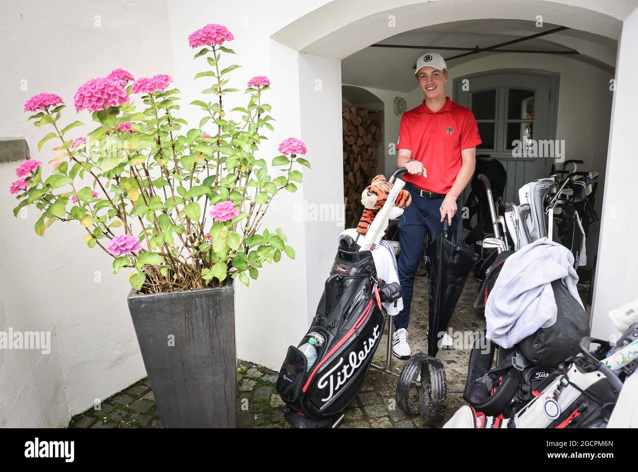 Alveslohe, Germany. 05th Aug, 2021. Tiger Christensen, golfer, pushes ...