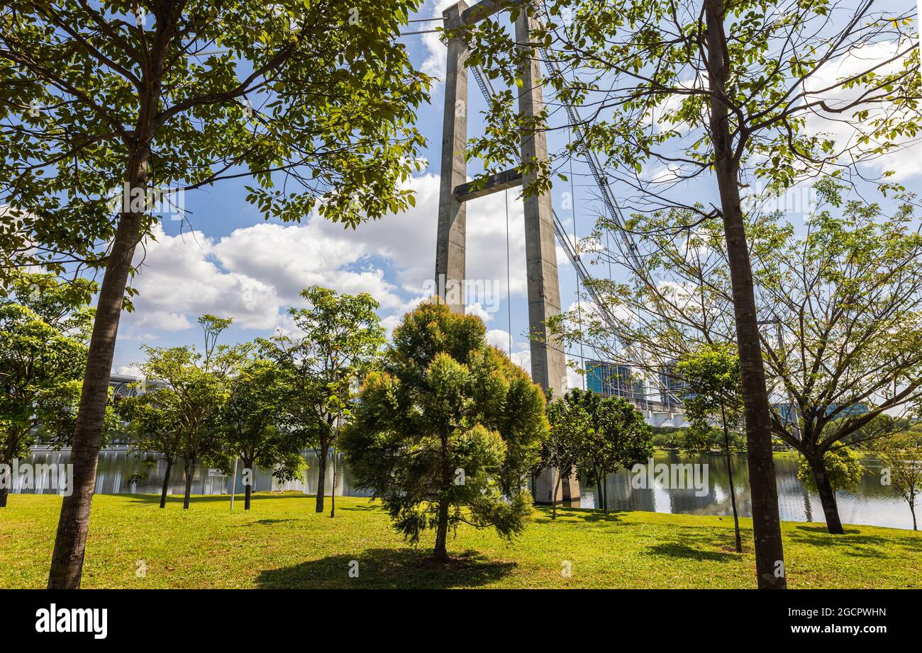 Monorail suspension railway hi-res stock photography and images - Alamy