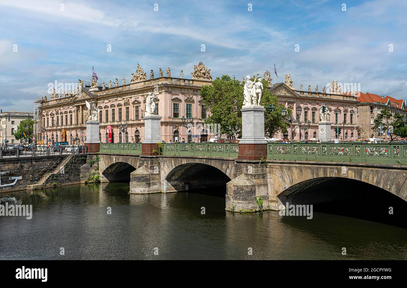 The Palace Bridge and the German Historical Museum in Berlin, Berlin ...