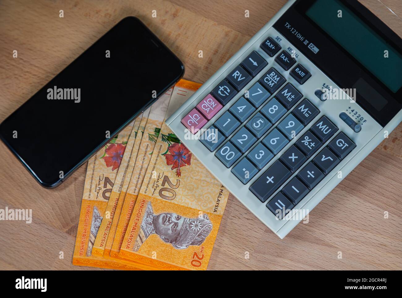 Mobile calculator hi-res stock photography and images - Alamy