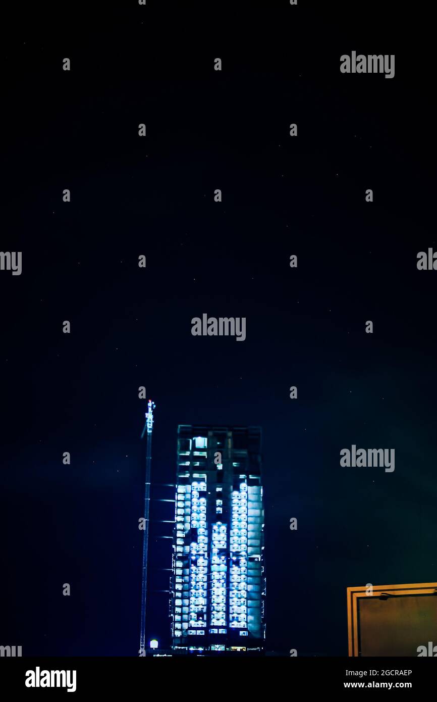 Tall concrete buildings hi-res stock photography and images - Alamy