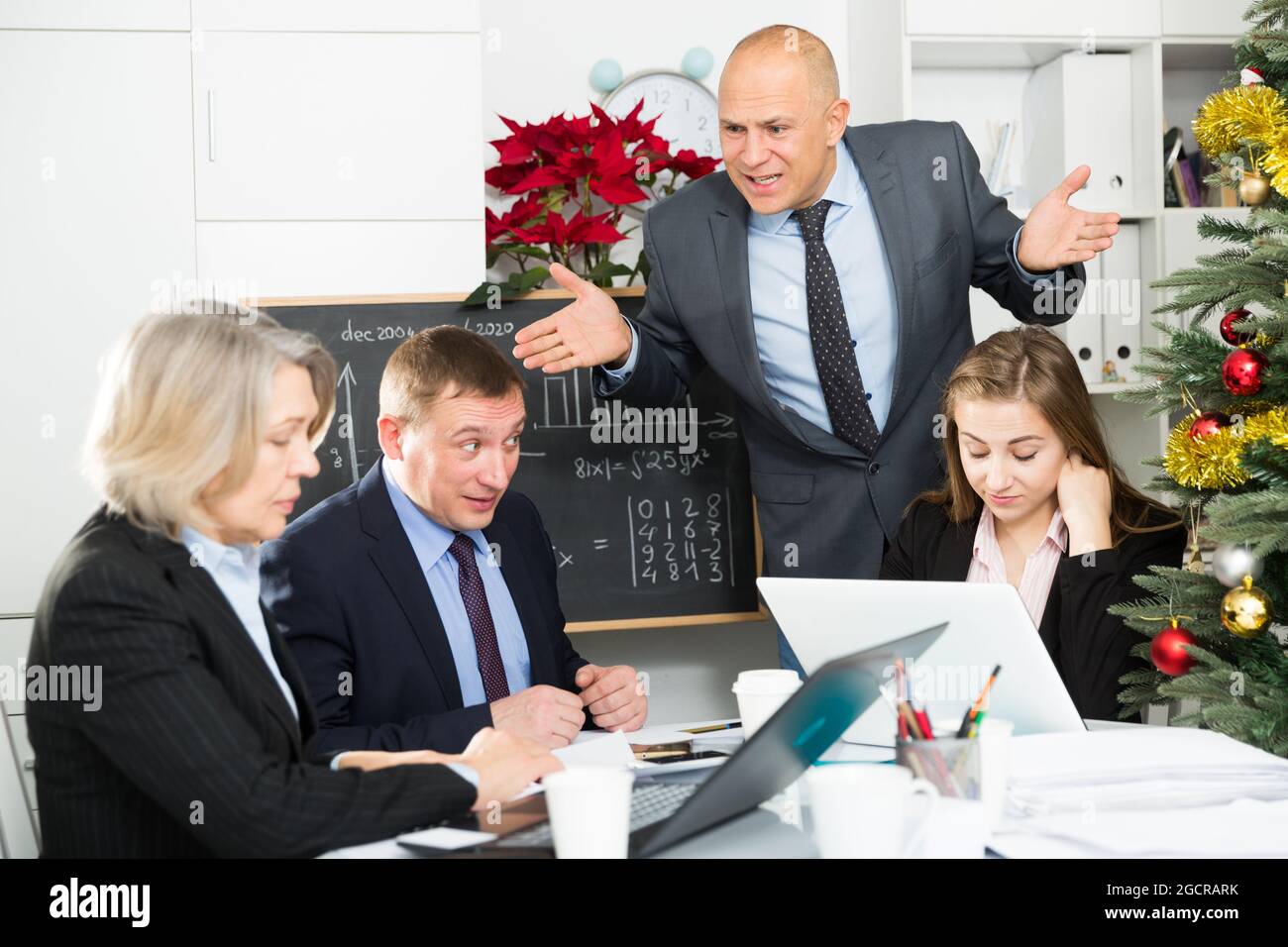 Coworkers difficulties hi-res stock photography and images - Alamy