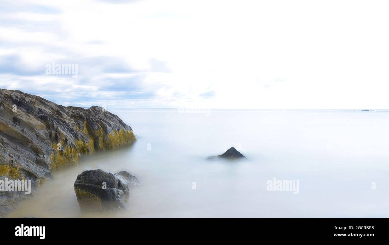 Smooth water effect hi-res stock photography and images - Alamy