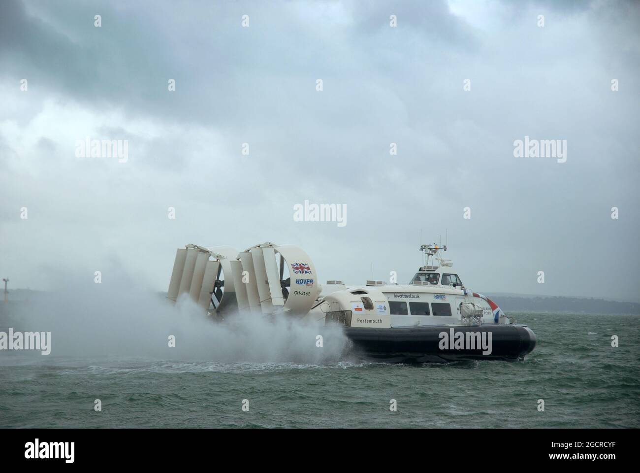 Island Flyer (GH-2161), a Griffon Hoverwork 12000TD hovercraft from ...