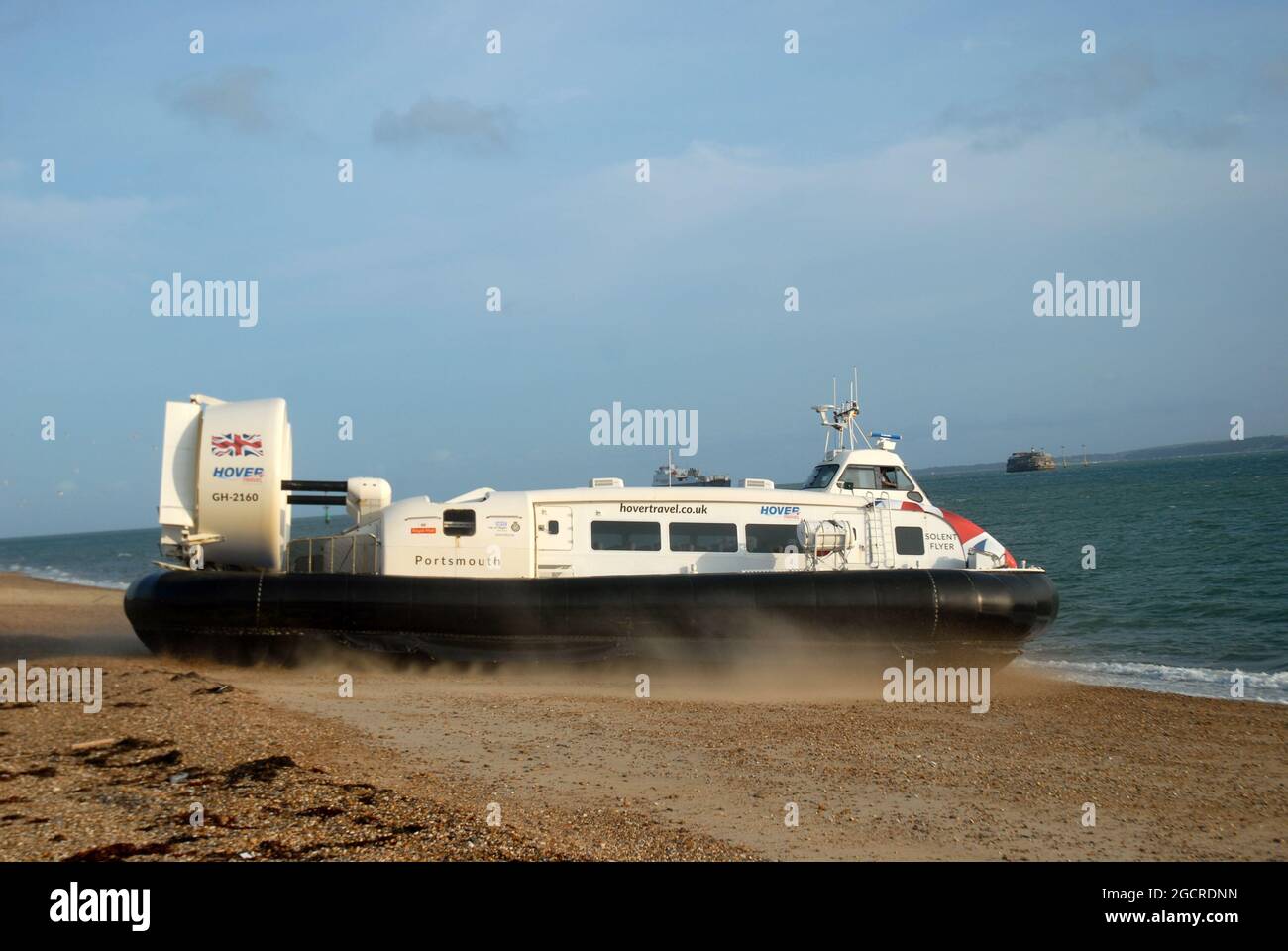 Island Flyer (GH-2161), a Griffon Hoverwork 12000TD hovercraft from ...