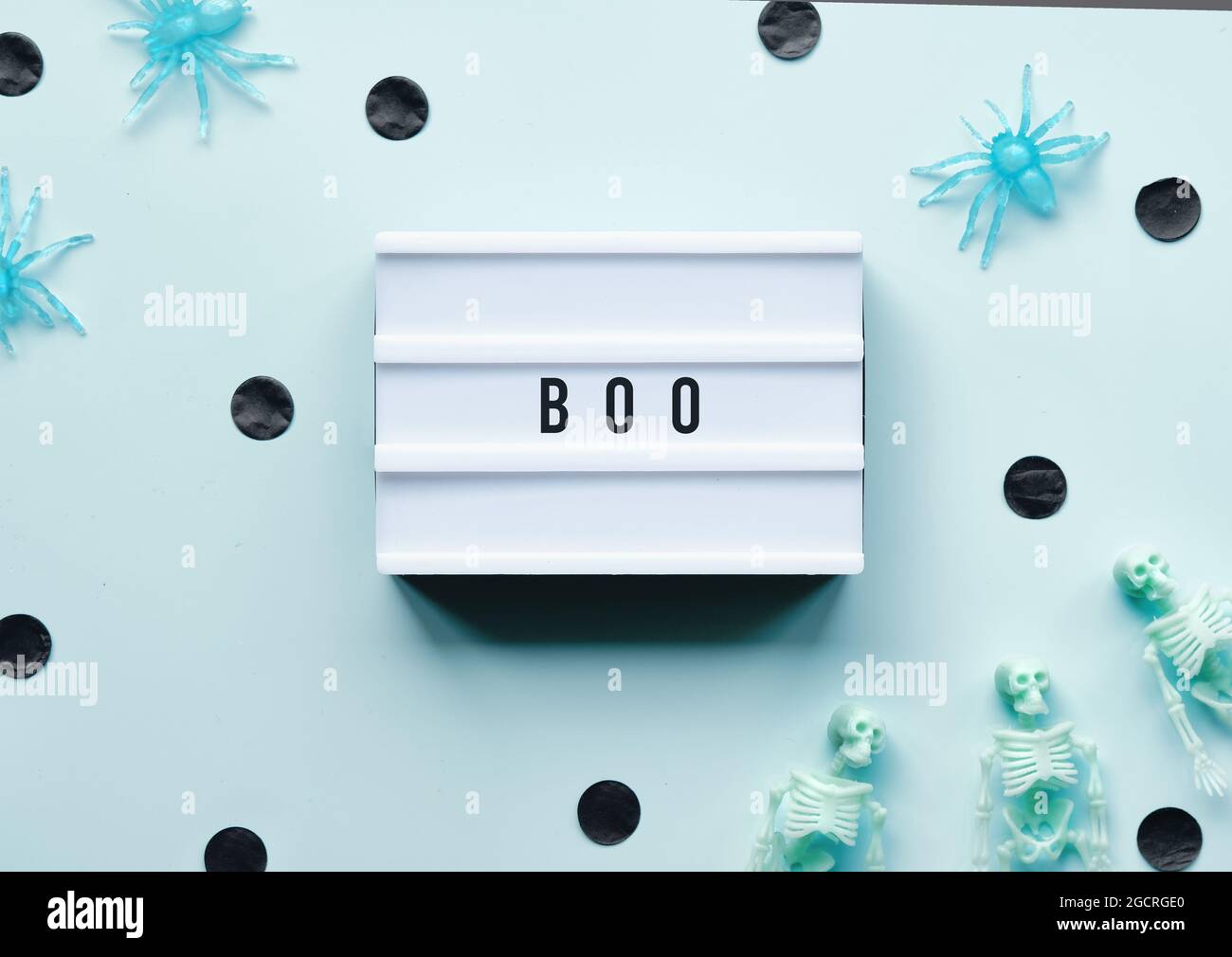 Paper Skeletons High Resolution Stock Photography and Images - Alamy